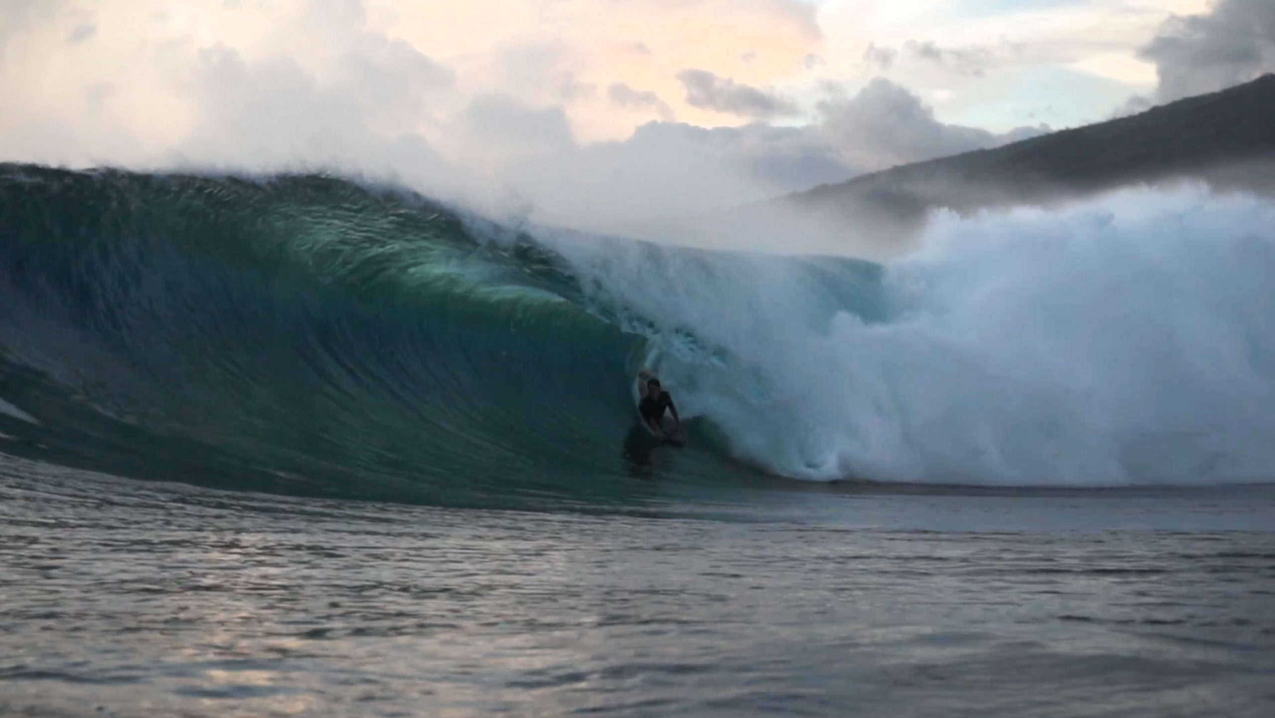 » Moroni TEMAHUKI // West Side Tahiti We Bodyboard - Bodyboarding Videos and Movies